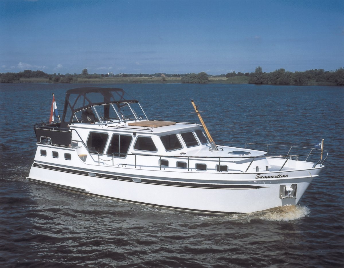 Babro 1120 mit 2 Kabinen für 4 Personen - FNMA Charters